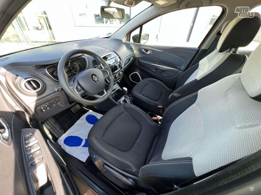 Brūns Renault Captur 2018 Šauļi, ar dzinēja tilpumu 1.20 L un nobraukumu 62 tūkst. km par 9800 €, foto 12 vietnē AUTOMOTO.COM.LV