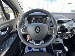 Brūns Renault Captur 2018 Šauļi, ar dzinēja tilpumu 1.20 L un nobraukumu 62 tūkst. km par 9800 €, foto 14 vietnē AUTOMOTO.COM.LV