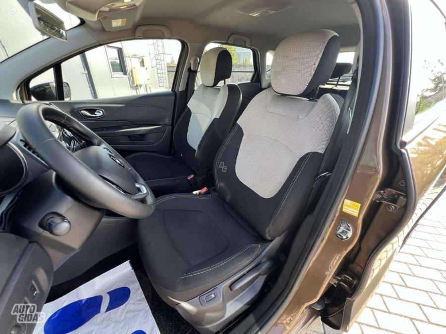 Brūns Renault Captur 2018 Šauļi, ar dzinēja tilpumu 1.20 L un nobraukumu 62 tūkst. km par 9800 €, foto 18 vietnē AUTOMOTO.COM.LV
