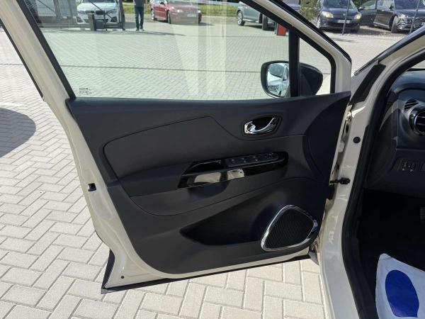 Рено Каптур 2015 в Таураге на AUTOMOTO.COM.LV Коричневый Рено Каптур 2015 в Таураге, объемом двигателя 1.50 л и пробегом 170 тыс. км за 5500 €, фото 9 на AUTOMOTO.COM.LV