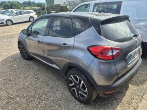 Brown Renault Captur 2017 in Taurage, with an engine capacity of 1.50 L and mileage of 100 thousand km for 4600 €, photo 5 on AUTOMOTO.COM.LV