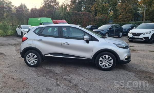 Renault Captur 2014 Jelgava, ar dzinēja tilpumu 1.20 L un nobraukumu 0 tūkst. km par 6900 €, foto 5 vietnē AUTOMOTO.COM.LV