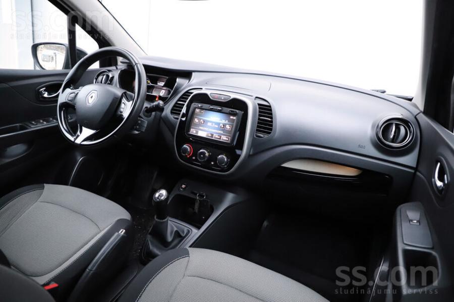 Renault Captur 2014 in Tukums, with an engine capacity of 0.90 L and mileage of 195 thousand km for 6750 €, photo 8 on AUTOMOTO.COM.LV