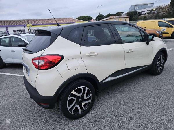 Renault Captur 2015 Tauragė, ar dzinēja tilpumu 1.20 L un nobraukumu 72 tūkst. km par 7000 €, foto 5 vietnē AUTOMOTO.COM.LV