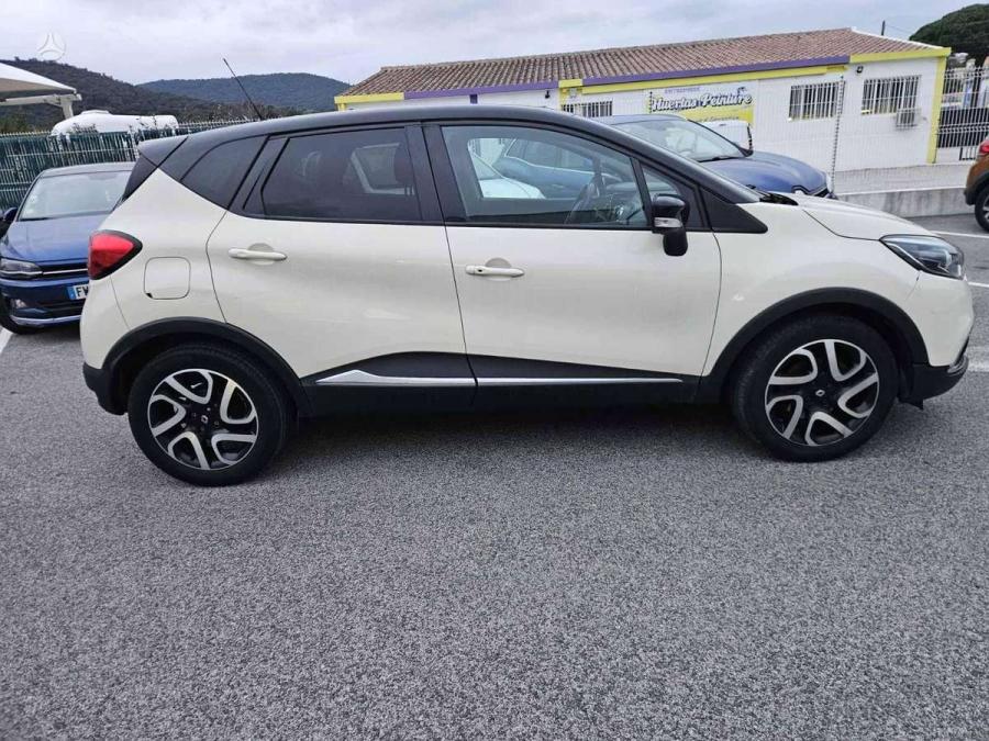 Renault Captur 2015 in Taurage, with an engine capacity of 1.20 L and mileage of 72 thousand km for 7000 €, photo 6 on AUTOMOTO.COM.LV