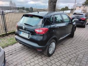 Renault Captur 2016 in Kaunas, with an engine capacity of 0.90 L and mileage of 247 thousand km for 5500 €, photo 2 on AUTOMOTO.COM.LV