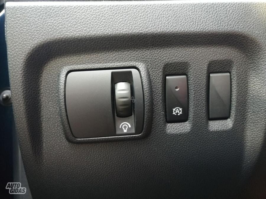 Renault Captur 2017 Utena, ar dzinēja tilpumu 1.20 L un nobraukumu 152 tūkst. km par 8500 €, foto 21 vietnē AUTOMOTO.COM.LV