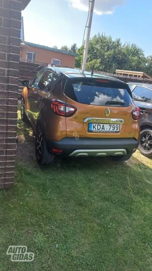 Renault Captur 2017 in Klaipeda, with an engine capacity of 0.90 L and mileage of 61 thousand km for 7000 €, photo 3 on AUTOMOTO.COM.LV