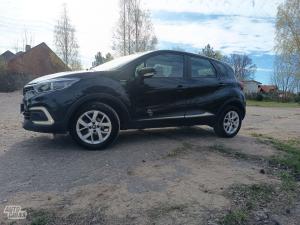 Renault Captur 2018 in Vilnius, with an engine capacity of 0.90 L and mileage of 124 thousand km for 5300 €, photo 3 on AUTOMOTO.COM.LV