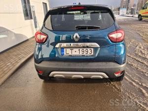 Green Renault Captur 2018 in Daugavpils, with an engine capacity of 1.50 L and mileage of 140 thousand km for 11000 €, photo 4 on AUTOMOTO.COM.LV