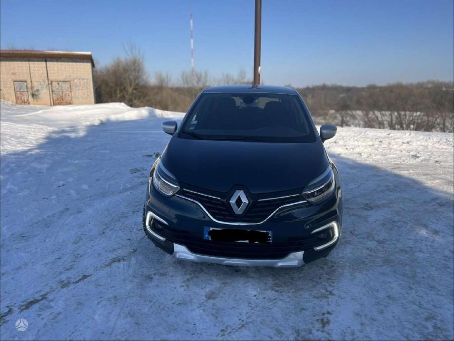 Green Renault Captur 2017 in Taurage, with an engine capacity of 1.46 L and mileage of 73 thousand km for 9000 €, photo 3 on AUTOMOTO.COM.LV