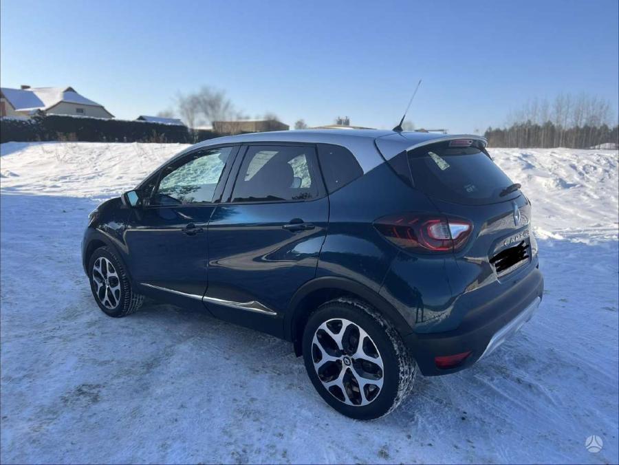 Green Renault Captur 2017 in Taurage, with an engine capacity of 1.46 L and mileage of 73 thousand km for 9000 €, photo 5 on AUTOMOTO.COM.LV
