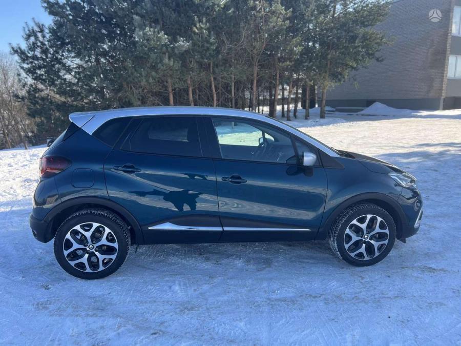 Green Renault Captur 2017 in Taurage, with an engine capacity of 1.46 L and mileage of 73 thousand km for 9000 €, photo 7 on AUTOMOTO.COM.LV