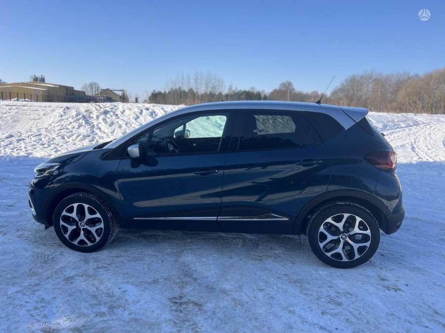 Green Renault Captur 2017 in Taurage, with an engine capacity of 1.46 L and mileage of 73 thousand km for 9000 €, photo 8 on AUTOMOTO.COM.LV