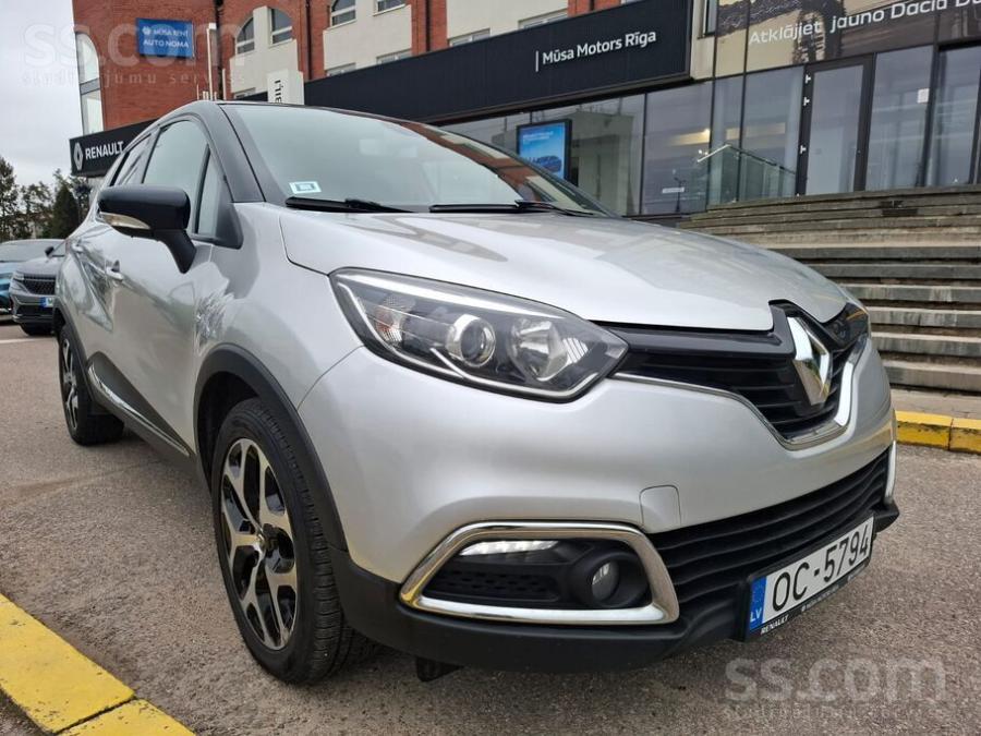 Pelēks Renault Captur 2013 Rīga, ar dzinēja tilpumu 1.50 L un nobraukumu 231 tūkst. km par 27900 €, foto 1 vietnē AUTOMOTO.COM.LV