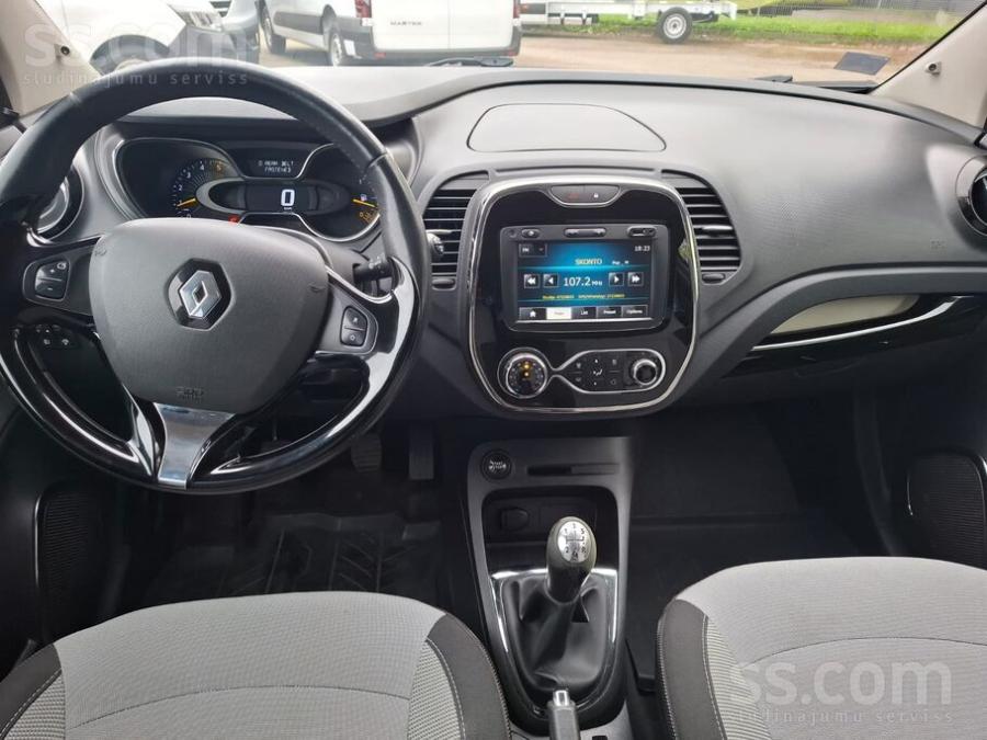 Pelēks Renault Captur 2013 Rīga, ar dzinēja tilpumu 1.50 L un nobraukumu 231 tūkst. km par 27900 €, foto 11 vietnē AUTOMOTO.COM.LV