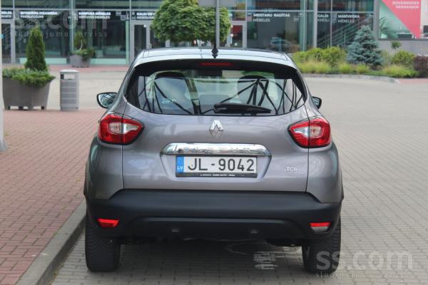 Grey Renault Captur 2013 in Riga, with an engine capacity of 1.20 L and mileage of 127 thousand km for 5700 €, photo 7 on AUTOMOTO.COM.LV