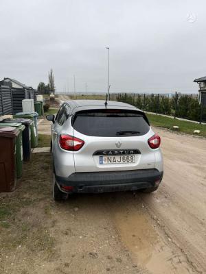 Grey Renault Captur 2013 in Kaunas, with an engine capacity of 1.20 L and mileage of 170 thousand km for 2200 €, photo 2 on AUTOMOTO.COM.LV