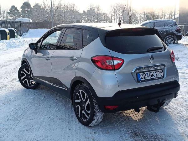 Grey Renault Captur 2014 in Jonava, with an engine capacity of 1.46 L and mileage of 223 thousand km for 4999 €, photo 8 on AUTOMOTO.COM.LV