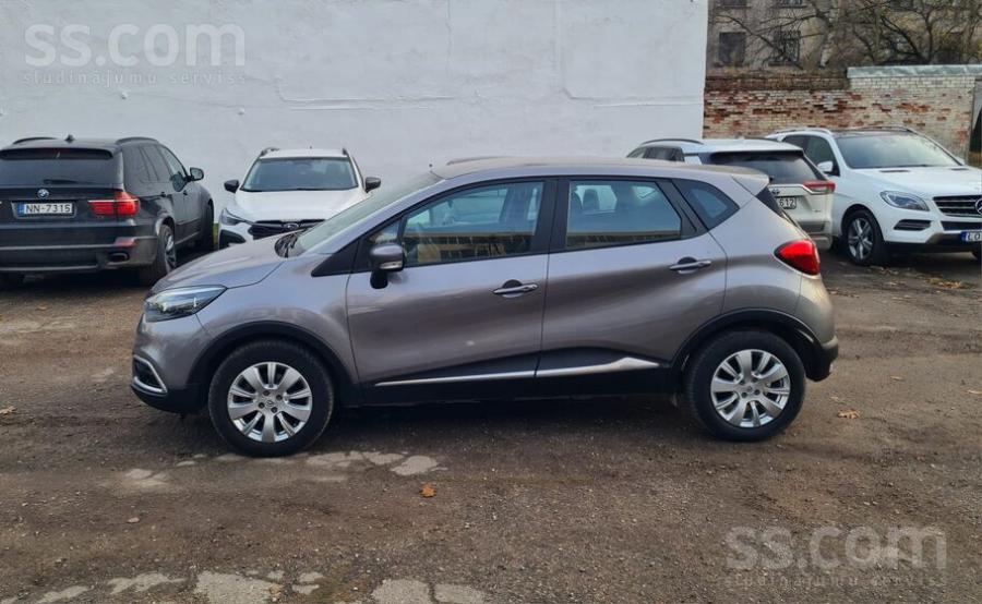 Grey Renault Captur 2014 in Jelgava, with an engine capacity of 1.20 L and mileage of 190 thousand km for 6900 €, photo 7 on AUTOMOTO.COM.LV