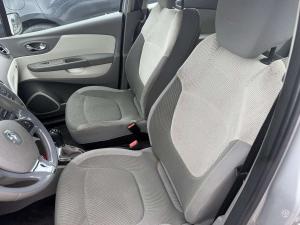 Pelēks Renault Captur 2014 Tauragė, ar dzinēja tilpumu 1.20 L un nobraukumu 66 tūkst. km par 4800 €, foto 12 vietnē AUTOMOTO.COM.LV