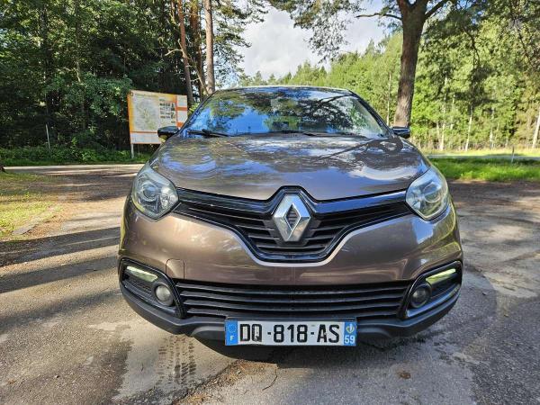 Grey Renault Captur 2014 in Taurage, with an engine capacity of 1.50 L and mileage of 207 thousand km for 6300 €, photo 4 on AUTOMOTO.COM.LV