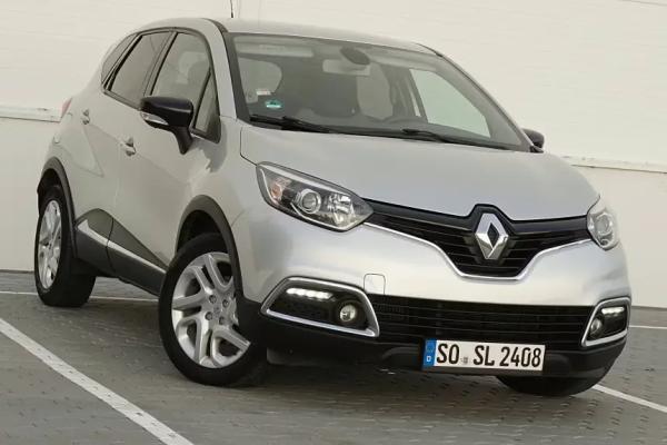 Pelēks Renault Captur 2015 Rīga, ar dzinēja tilpumu 1.20 L un nobraukumu 154 tūkst. km par 7970 €, foto 2 vietnē AUTOMOTO.COM.LV
