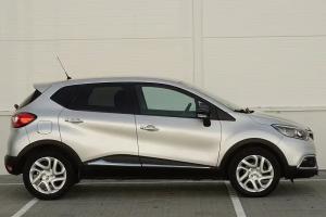 Grey Renault Captur 2015 in Riga, with an engine capacity of 1.20 L and mileage of 154 thousand km for 7970 €, photo 10 on AUTOMOTO.COM.LV