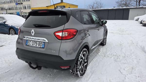Grey Renault Captur 2016 in Taurage, with an engine capacity of 1.20 L and mileage of 86 thousand km for 8200 €, photo 8 on AUTOMOTO.COM.LV
