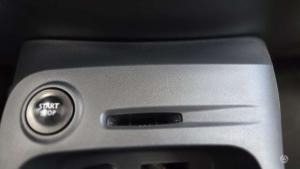 Grey Renault Captur 2016 in Taurage, with an engine capacity of 0.90 L and mileage of 180 thousand km for 5600 €, photo 20 on AUTOMOTO.COM.LV