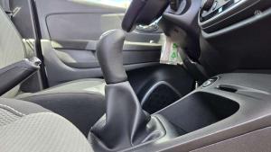 Grey Renault Captur 2016 in Taurage, with an engine capacity of 0.90 L and mileage of 180 thousand km for 5600 €, photo 25 on AUTOMOTO.COM.LV