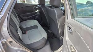 Grey Renault Captur 2016 in Taurage, with an engine capacity of 0.90 L and mileage of 180 thousand km for 5600 €, photo 30 on AUTOMOTO.COM.LV