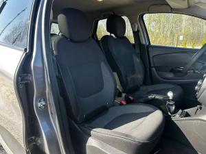 Grey Renault Captur 2016 in Jelgava, with an engine capacity of 0.90 L and mileage of 214 thousand km for 6990 €, photo 10 on AUTOMOTO.COM.LV