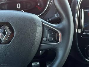 Grey Renault Captur 2016 in Jelgava, with an engine capacity of 0.90 L and mileage of 214 thousand km for 6990 €, photo 29 on AUTOMOTO.COM.LV