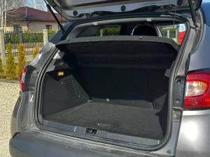 Grey Renault Captur 2016 in Jelgava, with an engine capacity of 0.90 L and mileage of 214 thousand km for 6990 €, photo 32 on AUTOMOTO.COM.LV