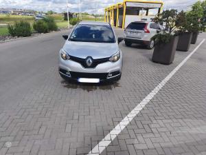 Pelēks Renault Captur 2016 Tauragė, ar dzinēja tilpumu 1.46 L un nobraukumu 84 tūkst. km par 6600 €, foto  vietnē AUTOMOTO.COM.LV
