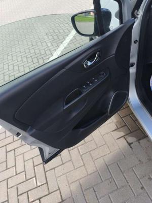 Pelēks Renault Captur 2016 Tauragė, ar dzinēja tilpumu 1.46 L un nobraukumu 84 tūkst. km par 6600 €, foto 8 vietnē AUTOMOTO.COM.LV