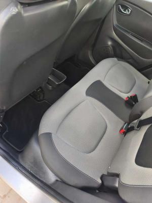 Pelēks Renault Captur 2016 Tauragė, ar dzinēja tilpumu 1.46 L un nobraukumu 84 tūkst. km par 6600 €, foto 16 vietnē AUTOMOTO.COM.LV