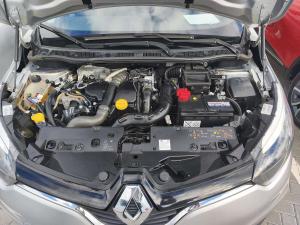 Pelēks Renault Captur 2016 Tauragė, ar dzinēja tilpumu 1.46 L un nobraukumu 84 tūkst. km par 6600 €, foto 25 vietnē AUTOMOTO.COM.LV