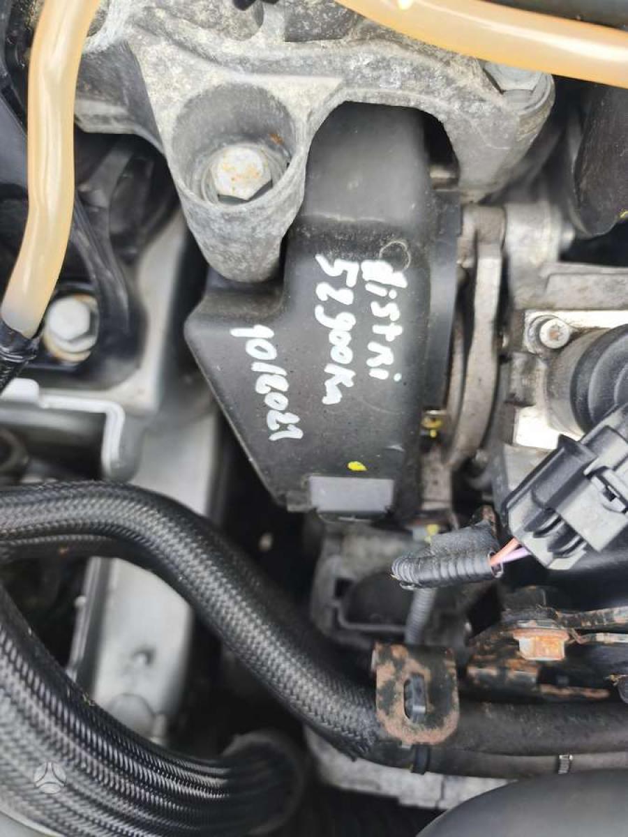 Pelēks Renault Captur 2016 Tauragė, ar dzinēja tilpumu 1.46 L un nobraukumu 84 tūkst. km par 6600 €, foto 26 vietnē AUTOMOTO.COM.LV