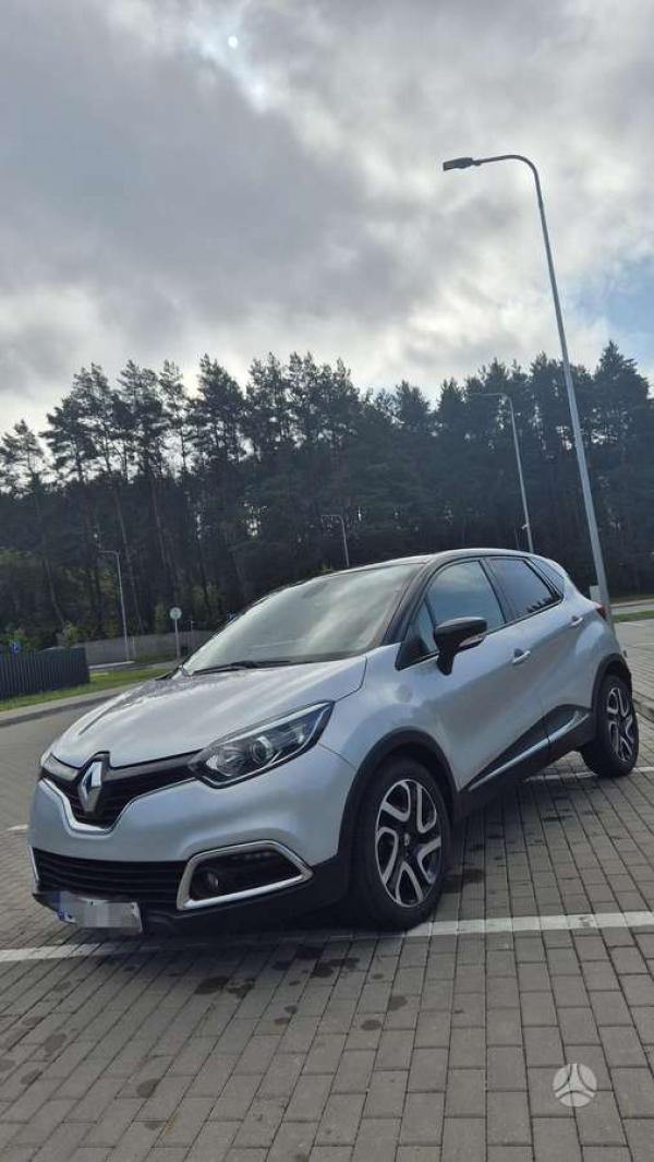 Pelēks Renault Captur 2016 Viļņa, ar dzinēja tilpumu 1.46 L un nobraukumu 149 tūkst. km par 7400 €, foto 4 vietnē AUTOMOTO.COM.LV