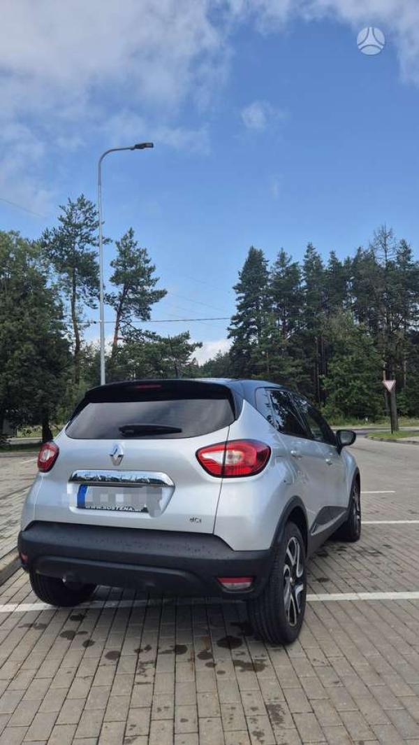 Pelēks Renault Captur 2016 Viļņa, ar dzinēja tilpumu 1.46 L un nobraukumu 149 tūkst. km par 7400 €, foto 5 vietnē AUTOMOTO.COM.LV