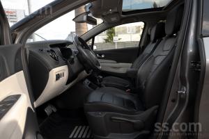 Pelēks Renault Captur 2017 Jelgava, ar dzinēja tilpumu 1.20 L un nobraukumu 123 tūkst. km par 27900 €, foto 16 vietnē AUTOMOTO.COM.LV