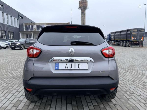 Grey Renault Captur 2017 in Taurage, with an engine capacity of 1.46 L and mileage of 163 thousand km for 6999 €, photo 9 on AUTOMOTO.COM.LV