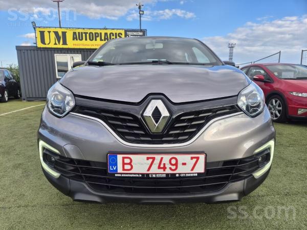 Grey Renault Captur 2017 in Liepaja, with an engine capacity of 1.50 L and mileage of 168 thousand km for 8200 €, photo 3 on AUTOMOTO.COM.LV