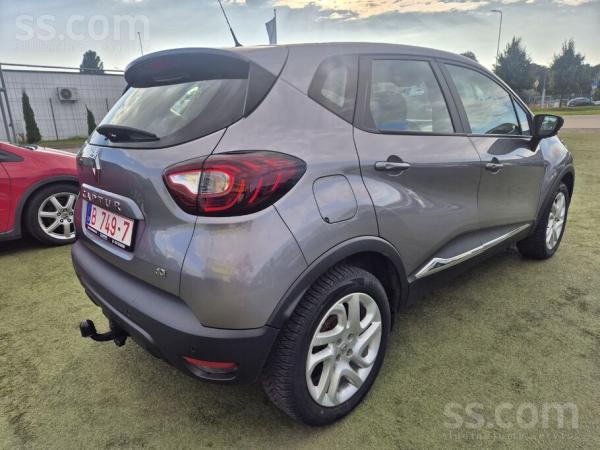 Grey Renault Captur 2017 in Liepaja, with an engine capacity of 1.50 L and mileage of 168 thousand km for 8200 €, photo 6 on AUTOMOTO.COM.LV