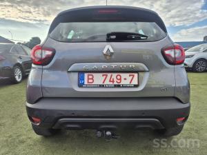 Grey Renault Captur 2017 in Liepaja, with an engine capacity of 1.50 L and mileage of 168 thousand km for 7800 €, photo 7 on AUTOMOTO.COM.LV