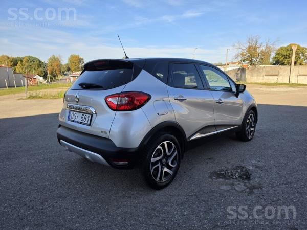 Grey Renault Captur 2017 in Rezekne, with an engine capacity of 1.50 L and mileage of 0 thousand km for 9450 €, photo 7 on AUTOMOTO.COM.LV