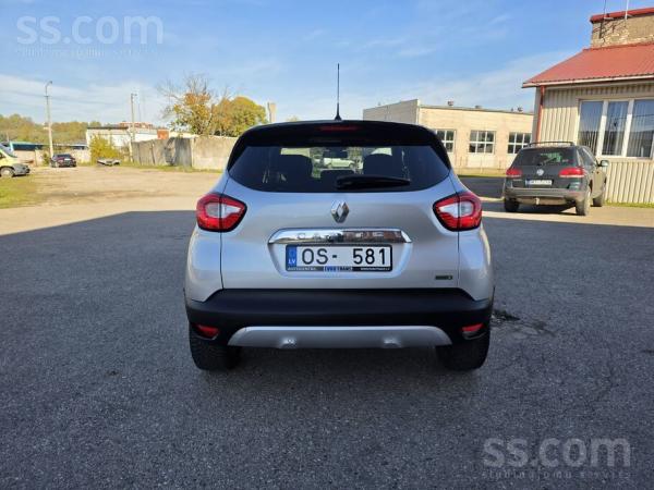 Grey Renault Captur 2017 in Rezekne, with an engine capacity of 1.50 L and mileage of 0 thousand km for 9450 €, photo 9 on AUTOMOTO.COM.LV
