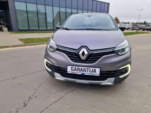 Grey Renault Captur 2018 in Siauliai, with an engine capacity of 1.50 L and mileage of 230 thousand km for 8900 €, photo 2 on AUTOMOTO.COM.LV